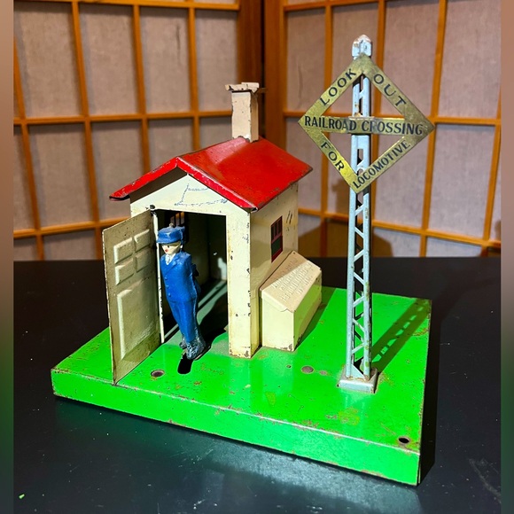 Other | Vintage Lionel Crossing Gate Station 45n O Gauge Gateman ...